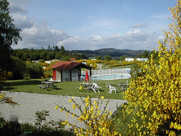 Domaine Naturiste Les Monts De Bussy Limousin Camping Naturiste